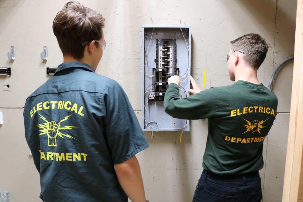 Homepage - E.C. Goodwin Technical High School